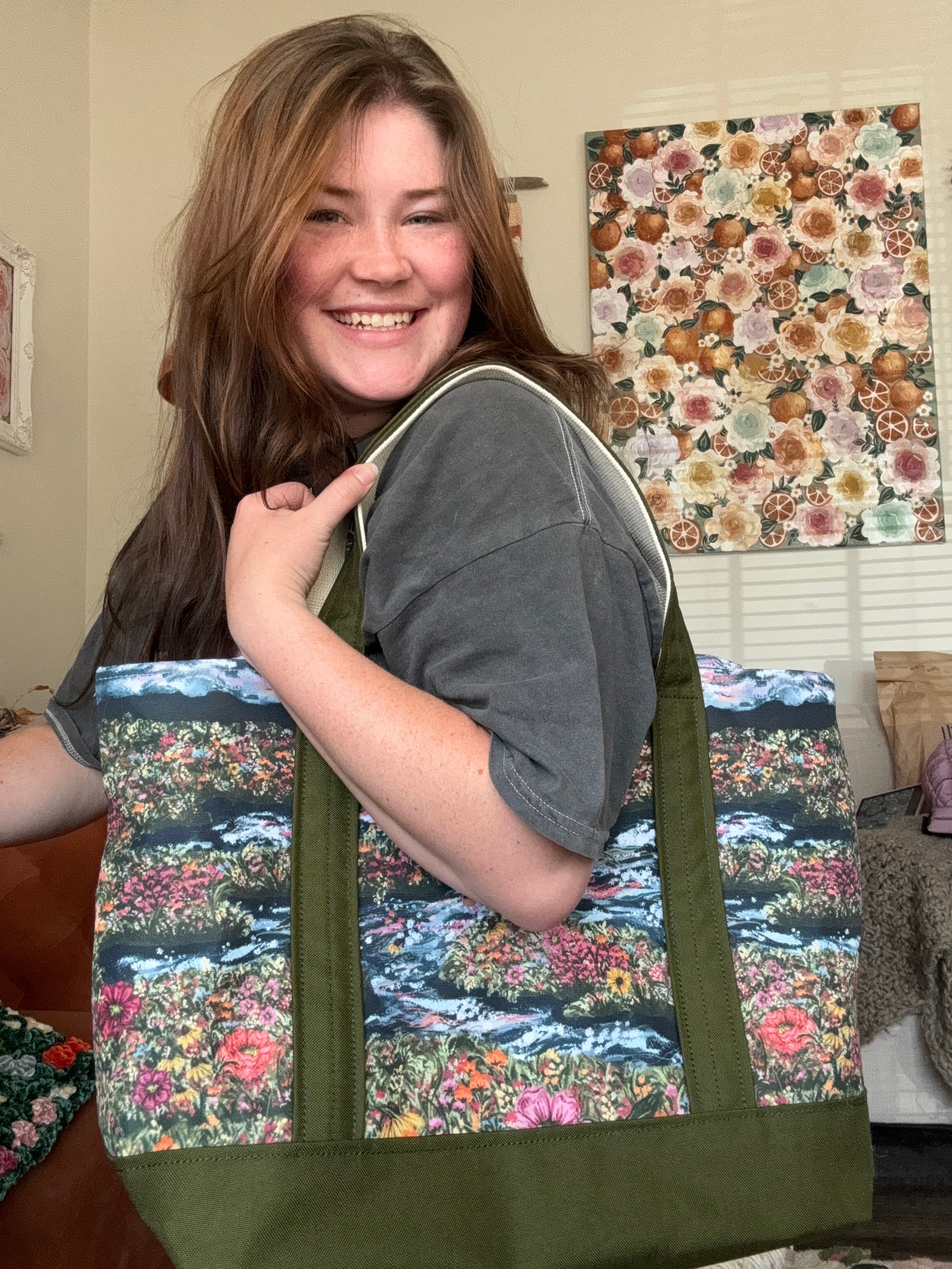 KT's Canvases – Artitotes